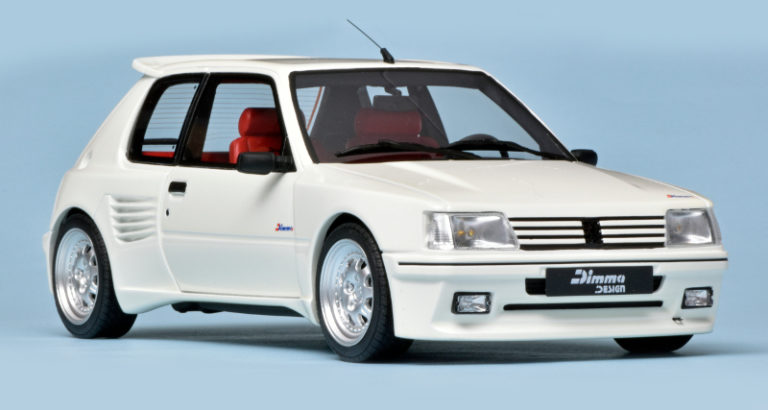 Dimma 205 in 1:18 - NAMAC en Auto in Miniatuur - NAMAC en AIM