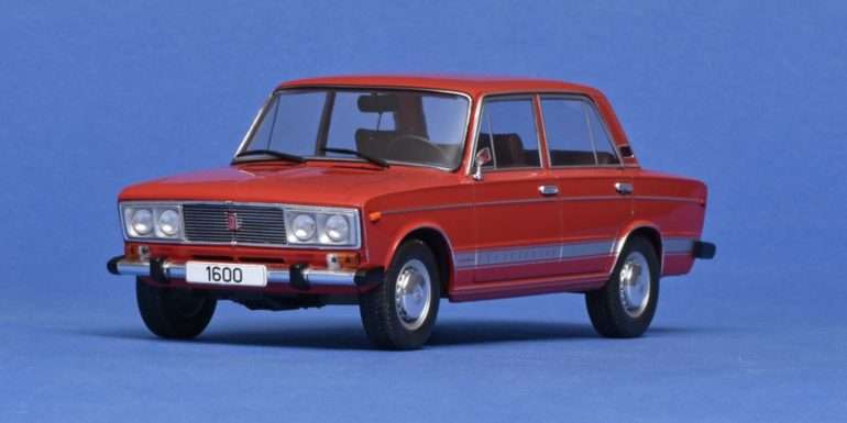 Luxe Lada - NAMAC & Auto in miniatuur - 1:87