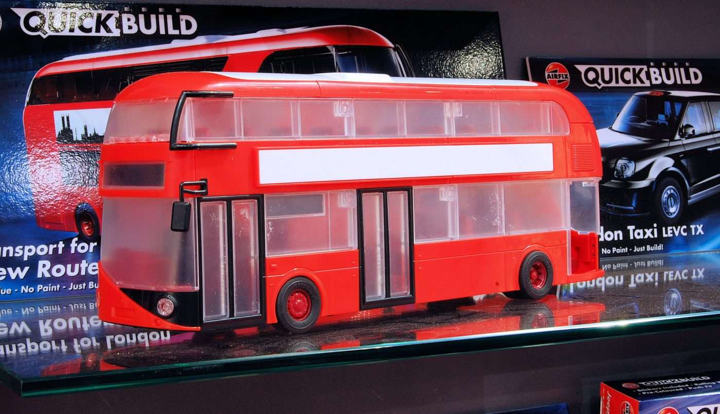 Airfix - NAMAC en Auto in Miniatuur - NAMAC en AIM